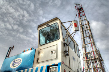 Rig 12 | Roll'n Oilfield Industries Ltd.